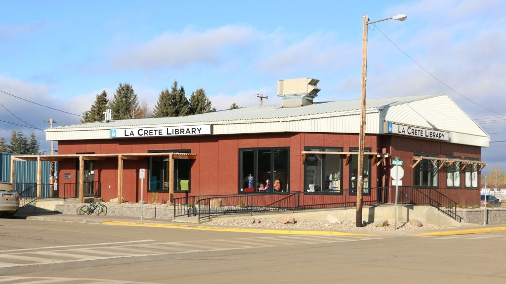 La Crête – Mackenzie County Libraries